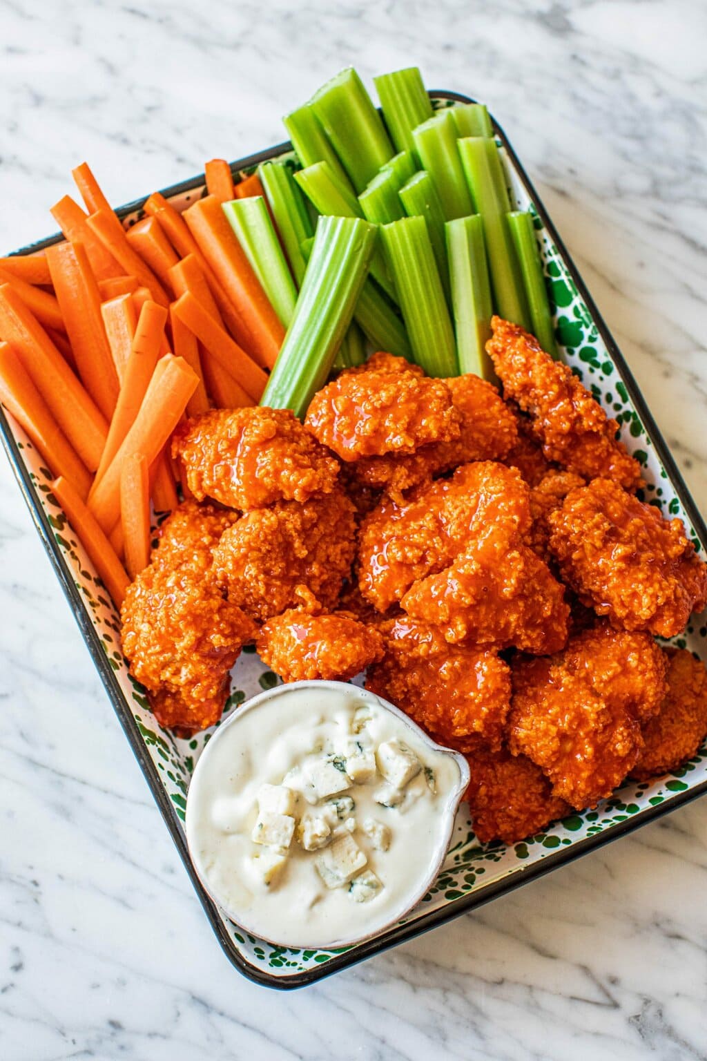 Buffalo Chicken Bites (Boneless Buffalo Wings) - Everyday Elizabeth