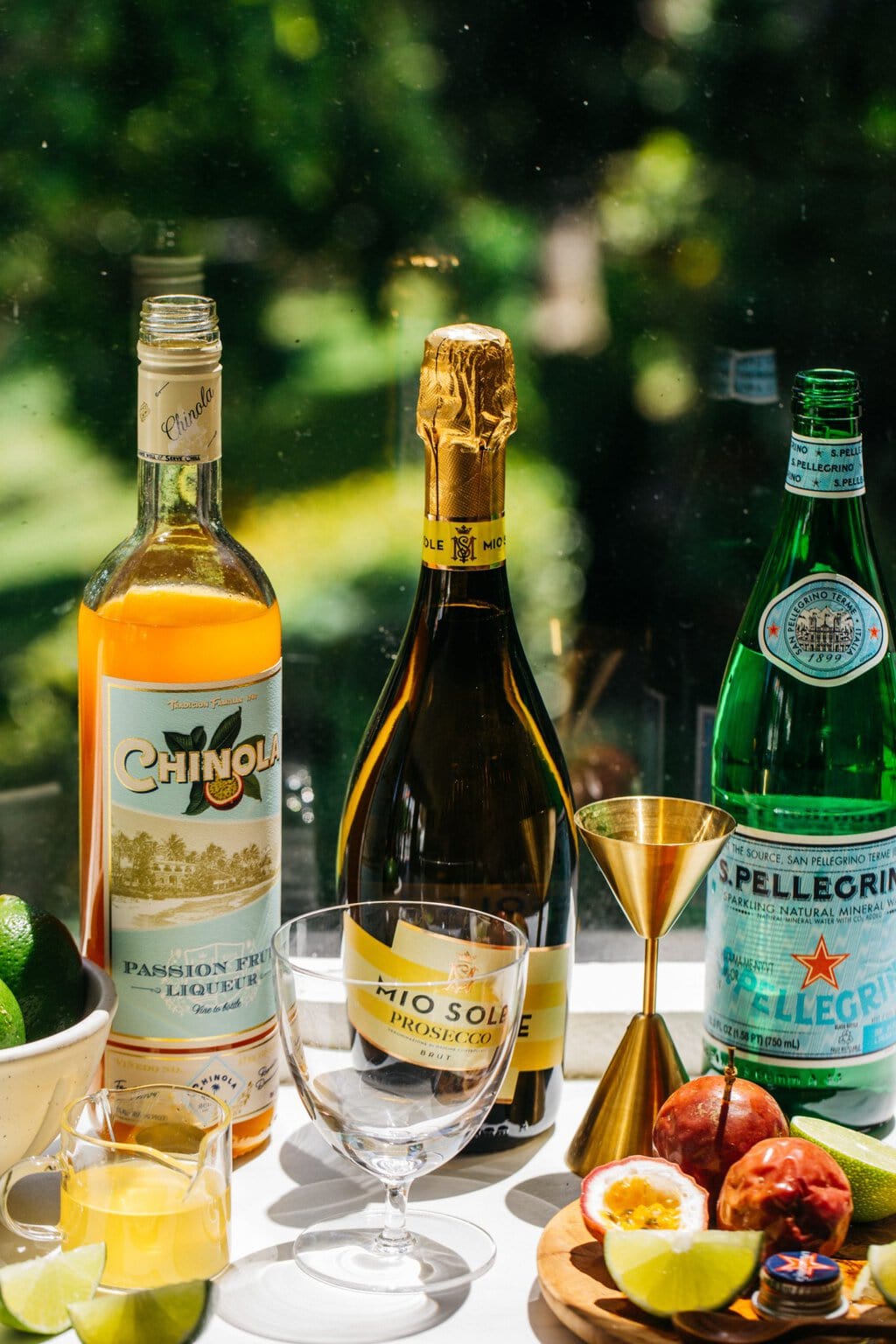 Passionfruit Spritz - Everyday Elizabeth