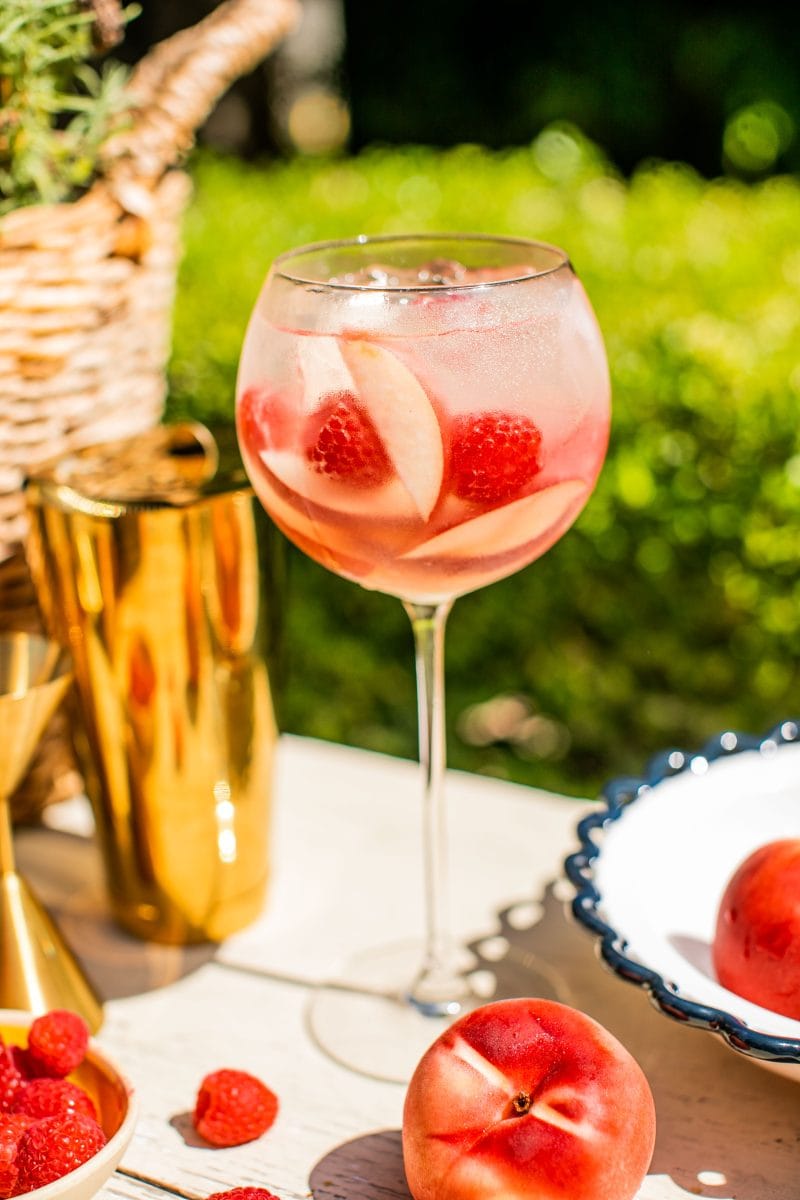 White Peach Spritz - Everyday Elizabeth